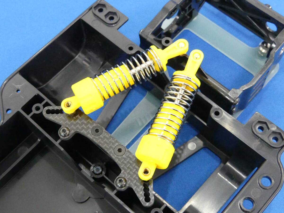 【未使用】ヤフオク限定商品 ポルシェ956 ＆ メルセデスC11 V型ダブルダンパー用ステー 3．0ミリ厚 ツヤ有りカーボン素材 残りわずかの落札情報詳細 - Yahoo!オークション落札価格 ...