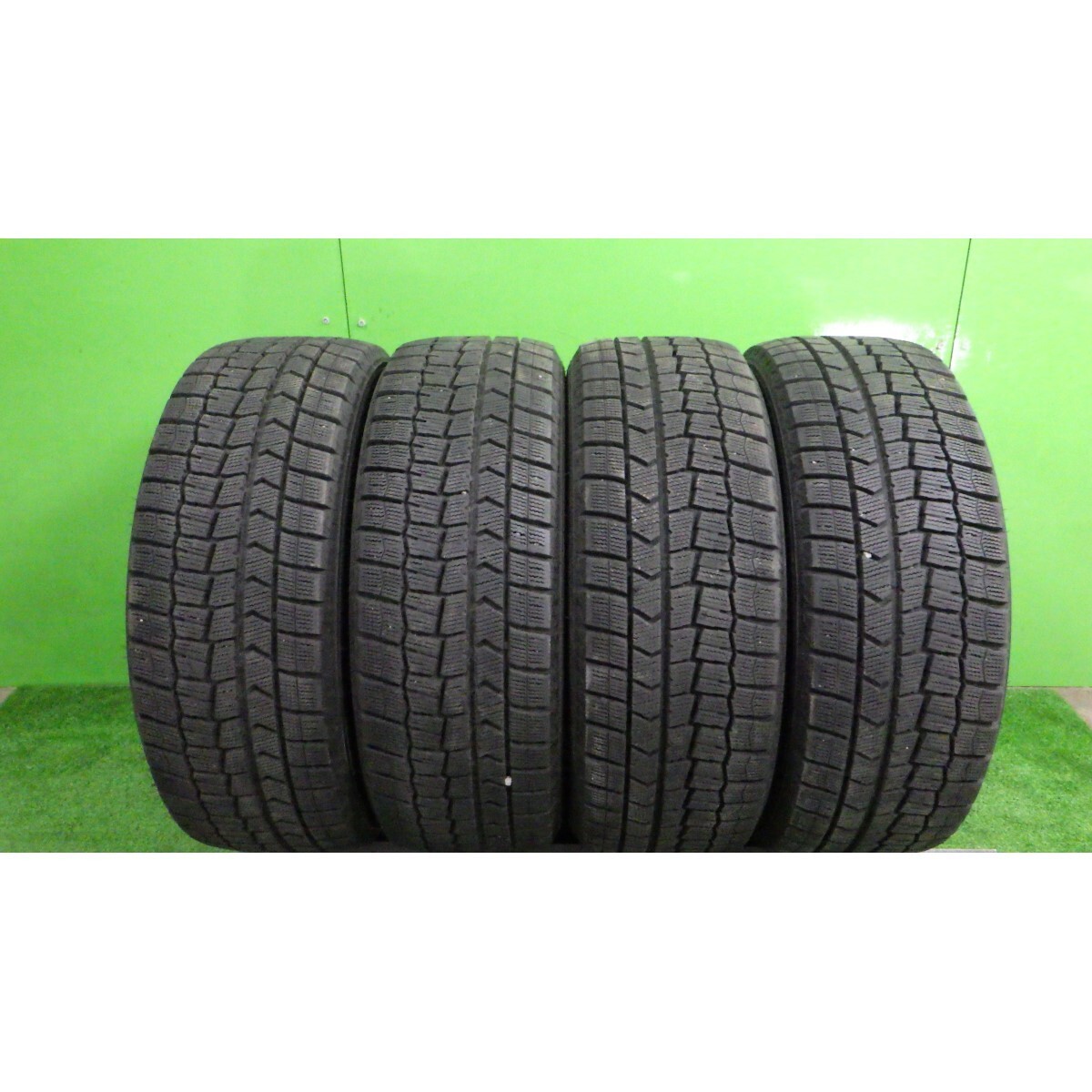 【目立った傷や汚れなし】ダンロップ WINTER MAXX WM02 205/55R16 4本SET 2022年製9分山スタッドレス 中古 特筆すべき損傷はなし 白石区手渡し可 クラウン等にの ...