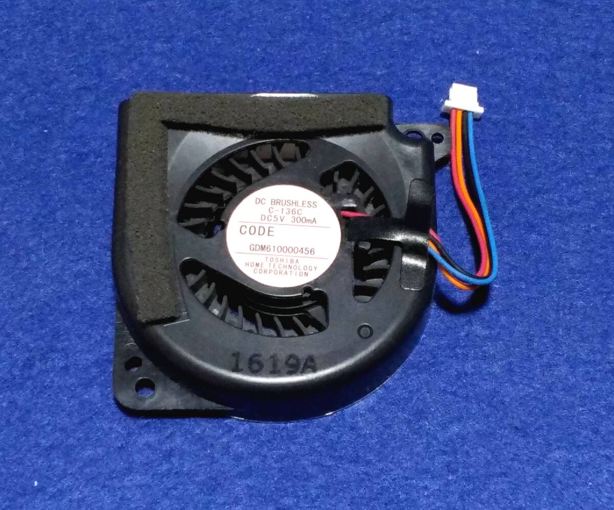 【傷や汚れあり】東芝 R730/B R730/W R731/B R731/C R731/D R731/E R732/F R732/G R732 ...