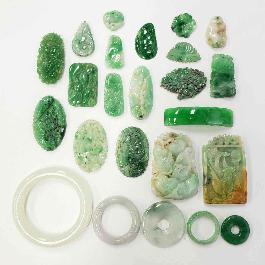 【傷や汚れあり】x/x/x/E033-506/ 翡翠 ヒスイ アクセサリー パーツ ペンダントトップ 重量：約166gの落札情報詳細 - Yahoo!オークション落札価格検索 オークフリー