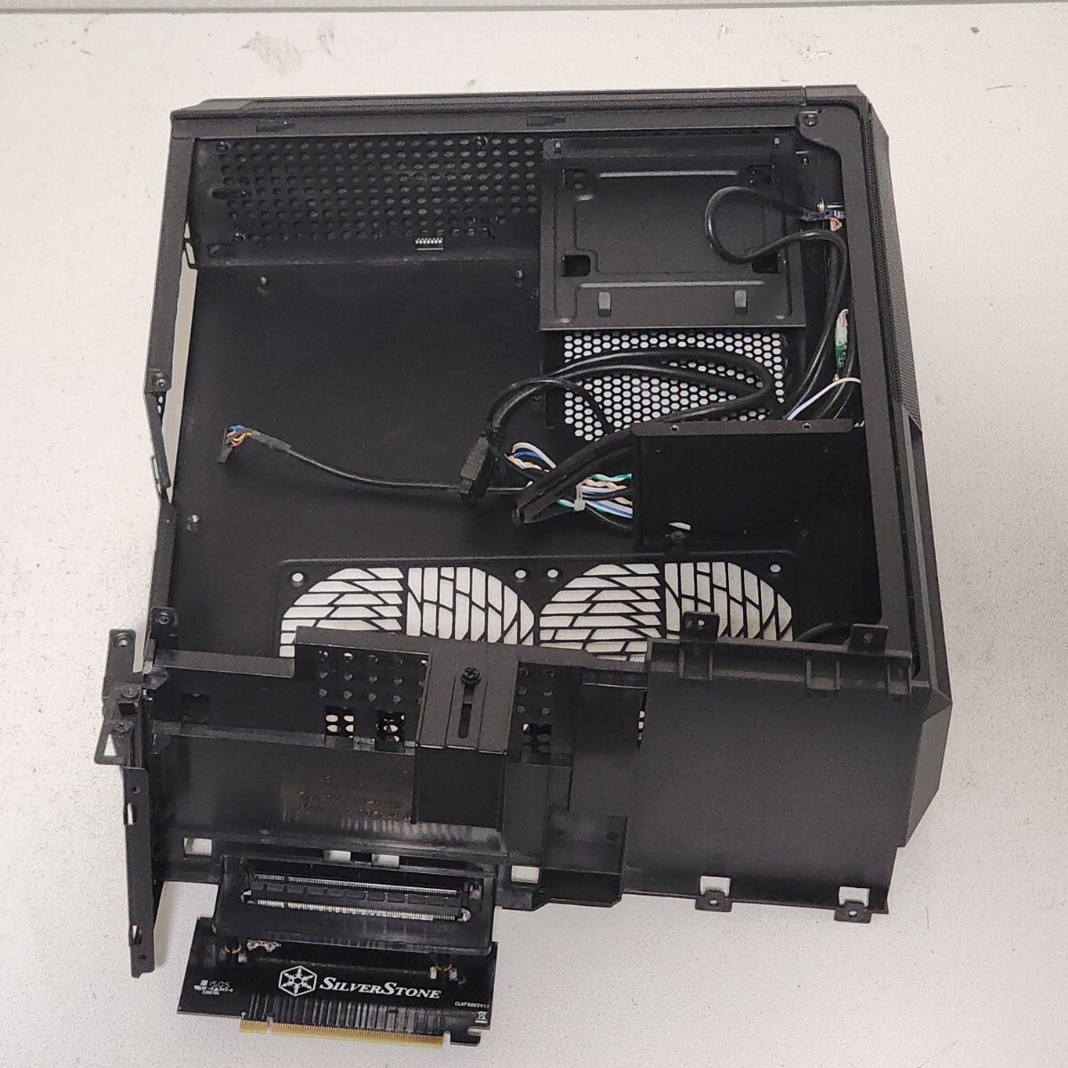 【やや傷や汚れあり】【送料無料】THIRDWAVE GALLERIA スリムタワー型PCケース(Mini-ITX) SFX電源ユニット対応の落札情報詳細 - Yahoo!オークション落札価格 ...