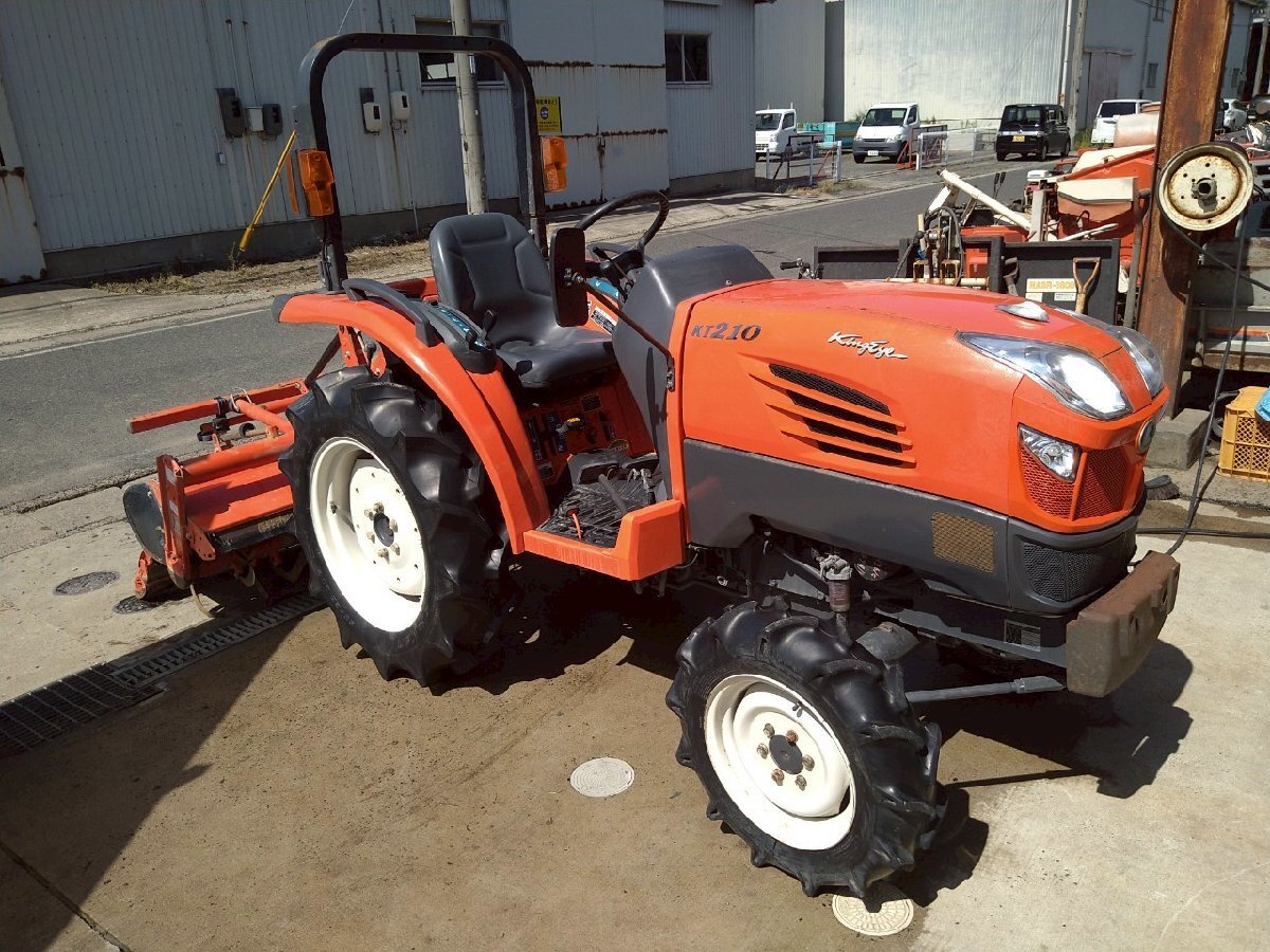 【傷や汚れあり】＃売切り特価 鳥取発【送料別】クボタ トラクター KT210 21馬力 303h 機番：12041 ロータリー：RL151T 1500mm の落札情報詳細 - Yahoo ...