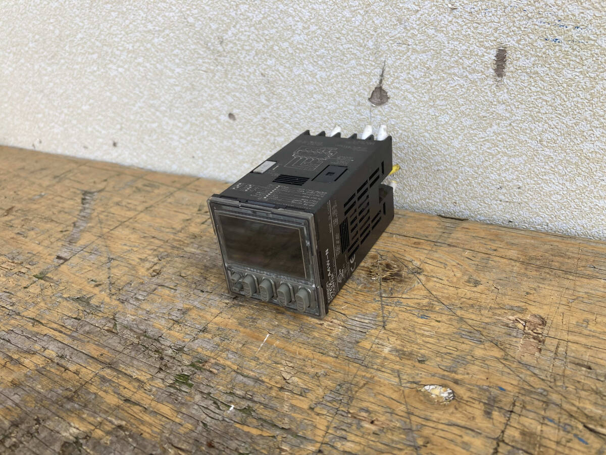 【やや傷や汚れあり】カウンタ H7CX-A4W-N AC100-240V オムロンの落札情報詳細 - Yahoo!オークション落札価格検索 オークフリー