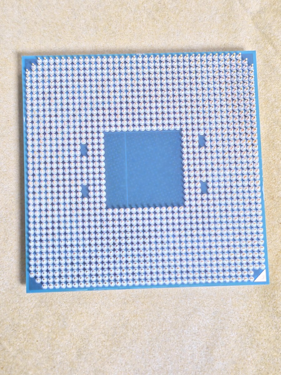 【目立った傷や汚れなし】AMD Ryzen 5 5600X with Wraith Stealth cooler 3.7GHz 6コア ...