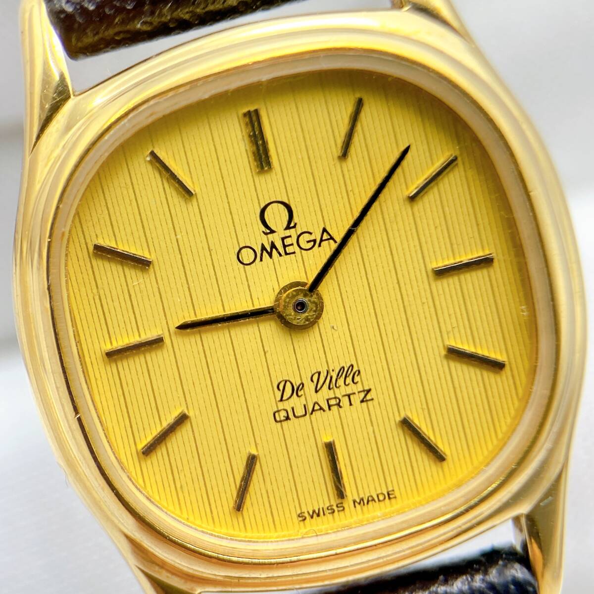 【目立った傷や汚れなし】【稼働】美品 オメガ OMEGA デビル DEVILLE レディース 腕時計 クオーツ QZ ゴールド ストライプ スクエア 1387 ヴィンテージ 動作 y12の落札 ...