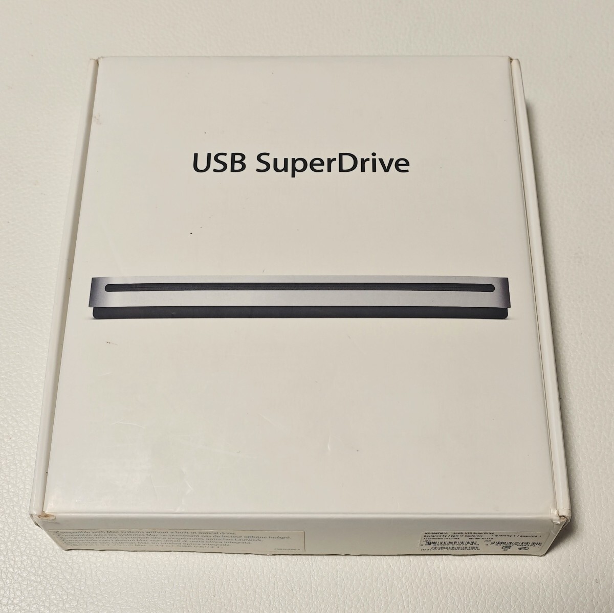 【やや傷や汚れあり】m002 D1 Apple アップル MD564ZM/A Apple USB SuperDrive MD564ZM/A A1379 USBスーパードライブ 動作未確認 ...