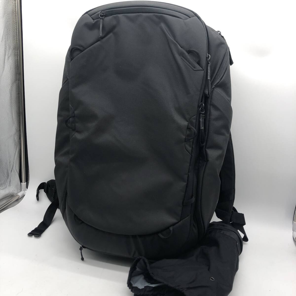 【目立った傷や汚れなし】【極美品】PeakDesign ピークデザイン トラベルバックパック BTR-45 ブラック 大容量 メンズ ...