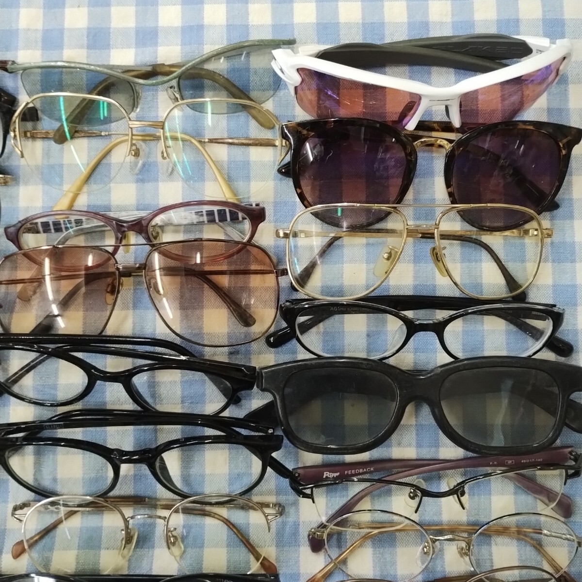【傷や汚れあり】★ メガネ サングラス いろいろ まとめて 60個セット MATRIX Boms Agnes b Ray-Ban など 眼鏡 ...