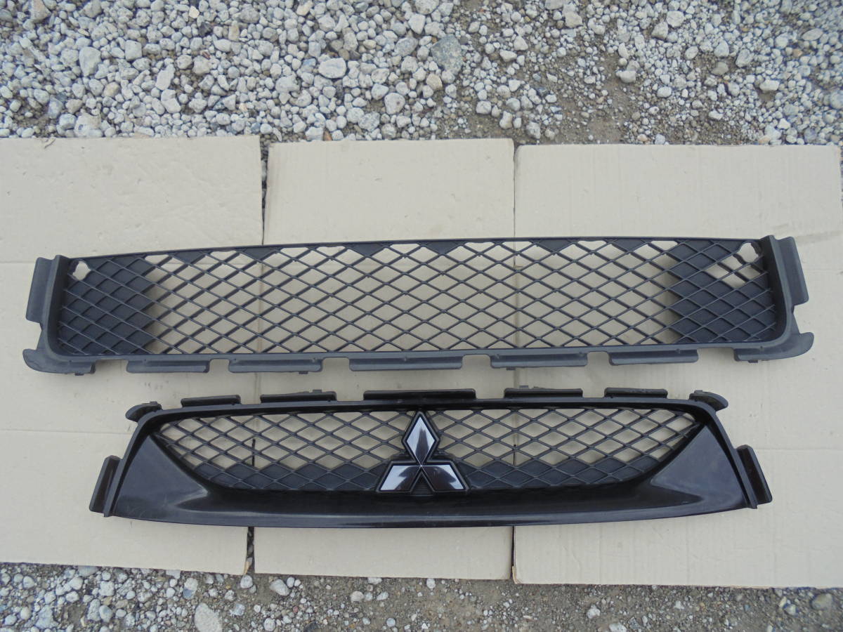 三菱 RVR GA3W 前期 純正 フロントグリル ラジエターグリル 6402A217 6402A218 M868の落札情報詳細 ...