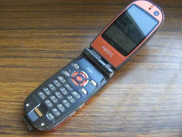 ドコモdocomo FOMA F900iC ガラケー 簡易確認＆初期化OK の落札情報詳細 - ヤフオク落札価格検索 オークフリー