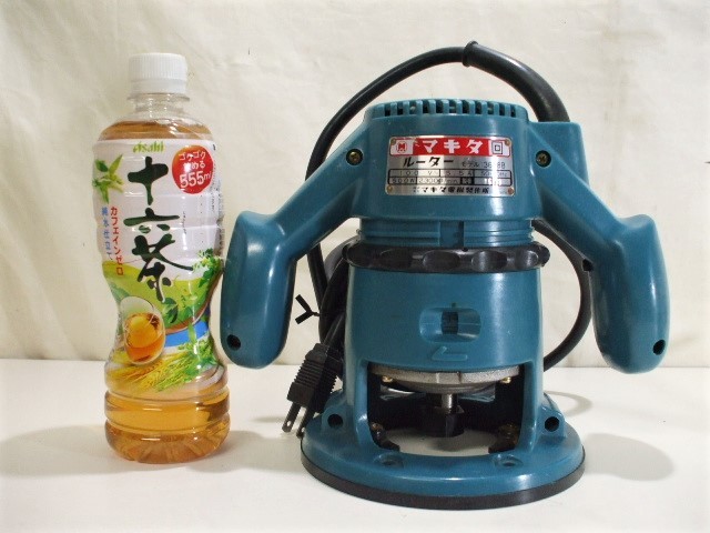 S4【元気堂】makita マキタ ルーター トリマ 3608B 面取り 溝切 電動工具 DIY 動作品の落札情報詳細 - ヤフオク落札価格 ...