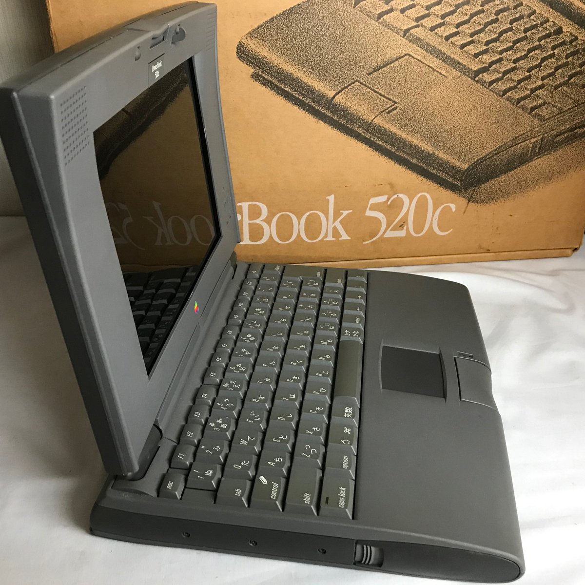 送料無料 PowerBook 520c 68LC040/25MHz メモリ36MB ハードディスク160MB FDD Ethernet ...