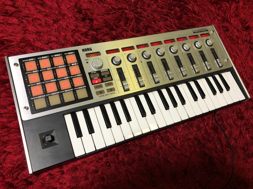 コルグ KORG MC1 MIDIコントローラー microKONTROL シンセサイザー MIDIキーボード 楽器 機材 動作未確認の落札 ...