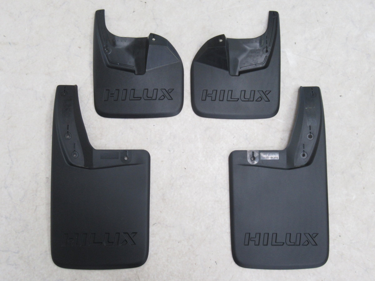 トヨタ200系ランドクルーザー純正マッドガード(76621-60150/76622-60120/76625-60240/76626-60240 ...