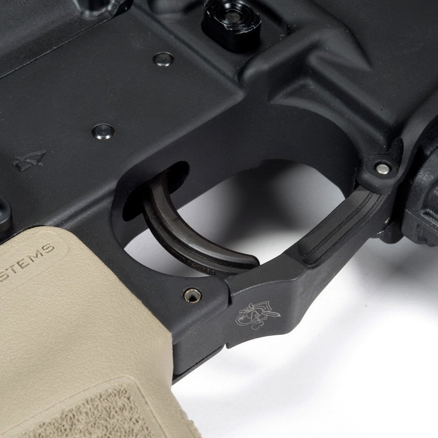 【未使用に近い】Knights Armament KAC Combat Trigger Guard (Trijicon Leupold PVS ...