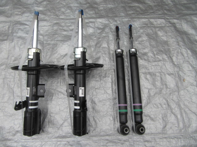 【未使用に近い】新車外し♪ トヨタ 純正 サスペンション ノア VOXY ヴォクシー エスクァイア HV ZWR 80 2WD 48510 ...