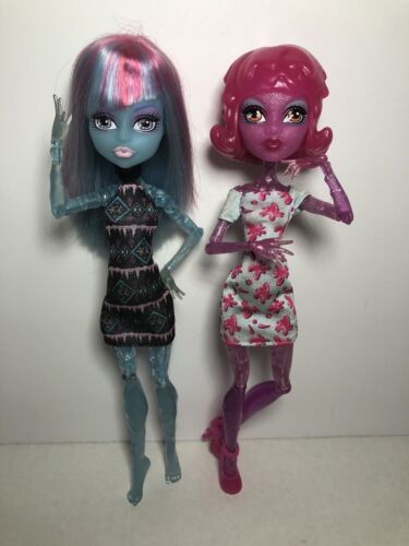 【やや傷や汚れあり】Monster High Create-A-Monster Ice and Blob Girls Starter Pack ...