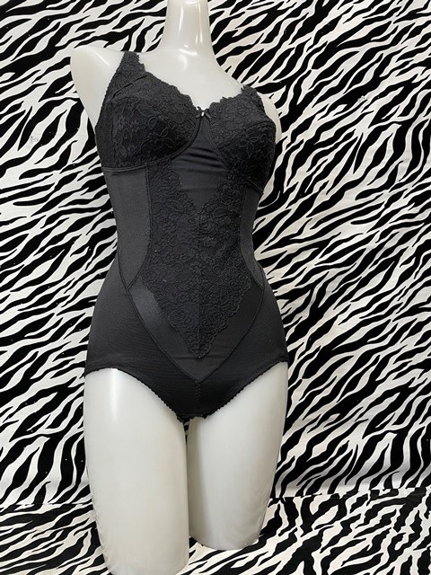 【中古】r4_8652 ワコール Wacoal 【D80L】 日本製 ARA191 ボディスーツ 補正下着 花柄レース 光沢 シルキー感 パール リボン飾り ブラック 黒の落札情報詳細 ...