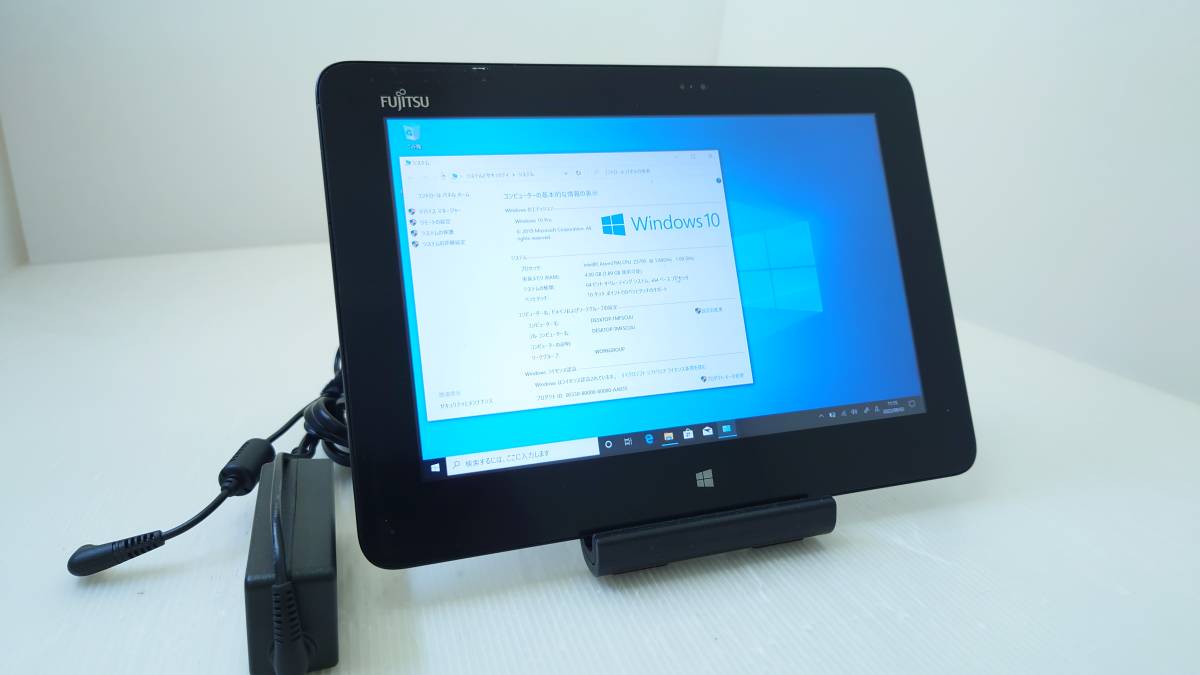【やや傷や汚れあり】富士通 Arrows Tab Q555/K64 10.1型 Atom Z3795 1.60GHz 4GB ストレージ ...