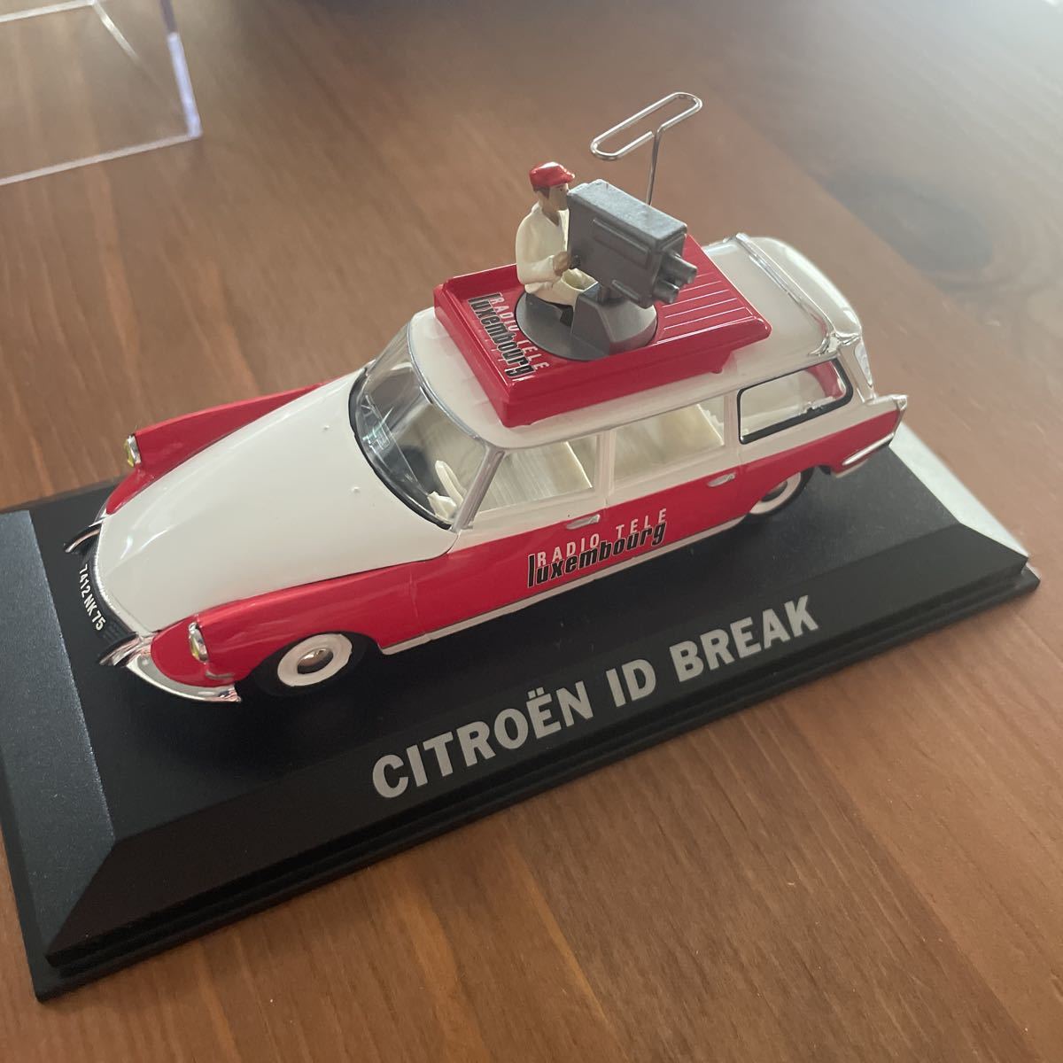 【目立った傷や汚れなし】NOREV CITROEN ID BREAK DEPUIS 1946 C⑤ の落札情報詳細| ヤフオク落札価格情報 ...