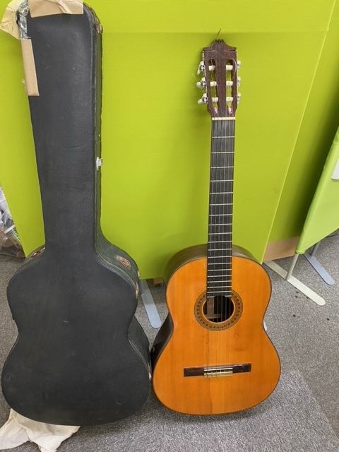 【目立った傷や汚れなし】☆ クラシックギター 清掃・つや出し処理済み Guitarra Tamura 田村廣サイン付 クラシックギター 金星