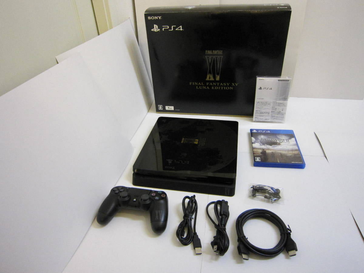 【傷や汚れあり】【1円】PS4 本体 PlayStation 4 FINAL FANTASY XV LUNA EDITION (1TB) CUHJ-10013 初期化・動作確認済み ...