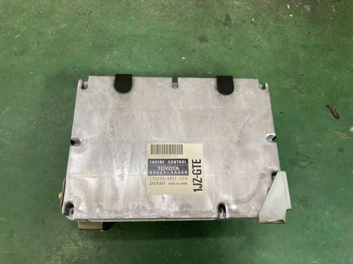 【傷や汚れあり】jzs171 クラウン ECU コンデンサー液漏れ無し エンジンコンピューター 1jz-gte vvti jzx110 マーク ...