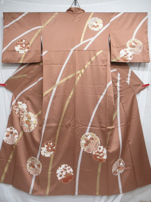 【傷や汚れあり】M4103 正絹 金彩 雪輪文 訪問着 一つ紋 袷 着物の落札情報詳細 - ヤフオク落札価格検索 オークフリー