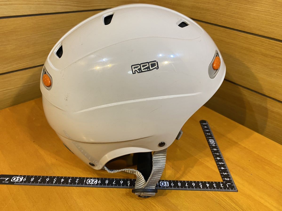 【傷や汚れあり】BURTON R.E.D SKYCAP スノーボード ヘルメット L の落札情報詳細| ヤフオク落札価格情報 オークフリー