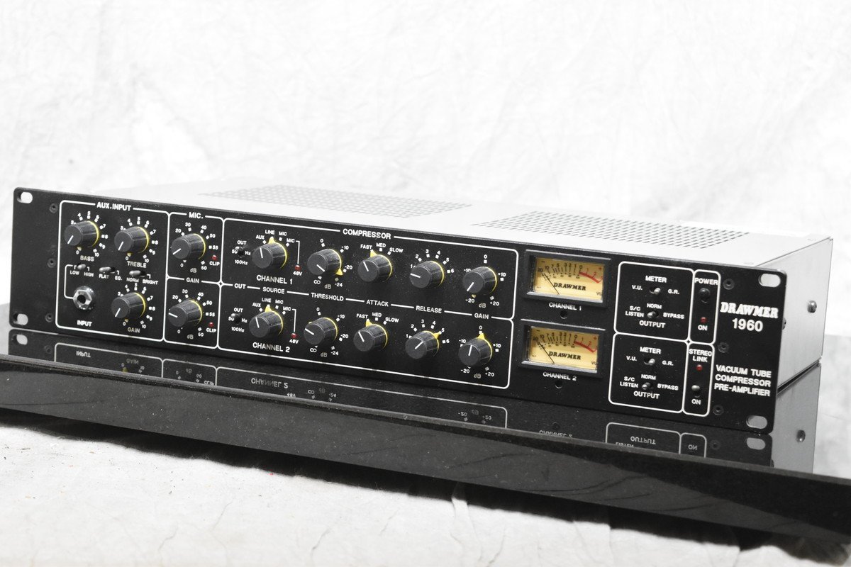 【傷や汚れあり】03D137 APHEX 107 真空管 マイクプリアンプ の落札情報詳細| ヤフオク落札価格情報 オークフリー