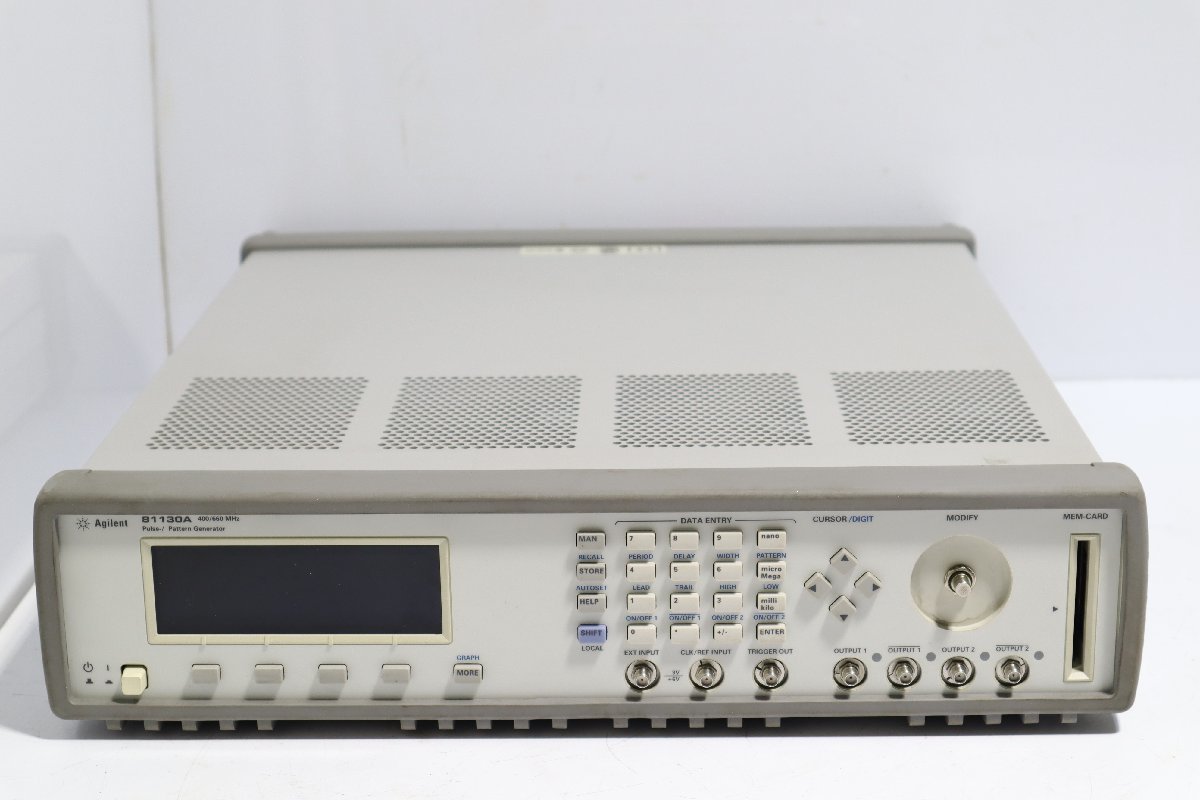 【やや傷や汚れあり】140☆Agilent パルスデータジェネレータ Pulse Pattern Generator 81130A 400/ ...