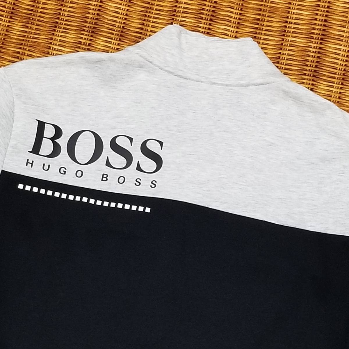 【目立った傷や汚れなし】【極美品】 HUGO BOSS ヒューゴ ボス / 長袖 前後ワンポイントロゴ入り サムホール ジップジャケット ...
