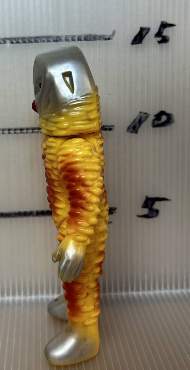 【傷や汚れあり】マーミット Marmit 2003 ザラブ星人（※多少の歪み、表面ベタつき感があり）ウルトラマン ソフビの落札情報詳細 - ヤフオク落札価格検索 オークフリー