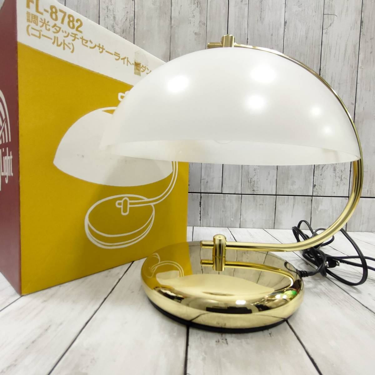 【目立った傷や汚れなし】ツインバード TWIN BIRD 調光タッチセンサーライト モダン ゴールド FL-8782 touch sensor ...