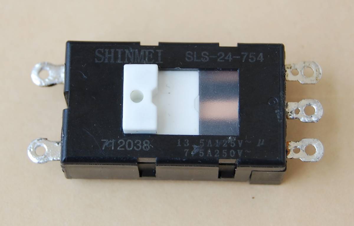 【目立った傷や汚れなし】【即決/希少】補修部品 Panasonic ナノケア ヘアドライヤー用 手元スイッチ SHINMEI SLS-24-754 送料140円~の落札情報詳細 - Yahoo ...