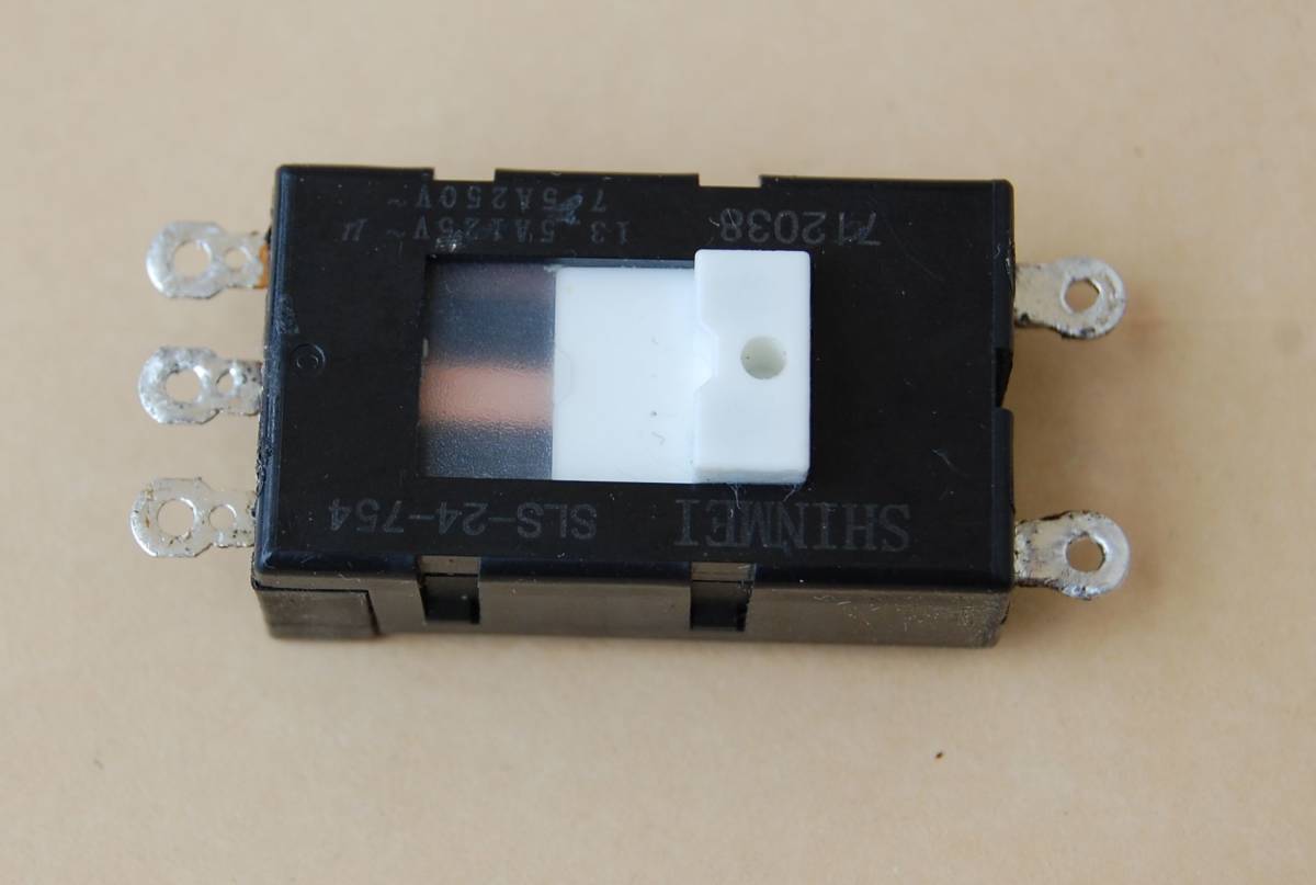 【目立った傷や汚れなし】【即決/希少】補修部品 Panasonic ナノケア ヘアドライヤー用 手元スイッチ SHINMEI SLS-24-754 送料140円~の落札情報詳細 - Yahoo ...