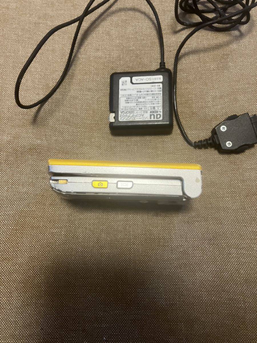 【傷や汚れあり】au A1402S イエロー SONY ガラケー ジャンク品 携帯電話の落札情報詳細 - Yahoo!オークション落札価格検索 オークフリー