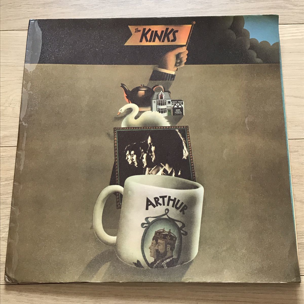 【全体的に状態が悪い】LP 国内盤 THE KINKS キンクス Arthur Or The Decline And Fall Of The British Empire YS-2262-Yの ...