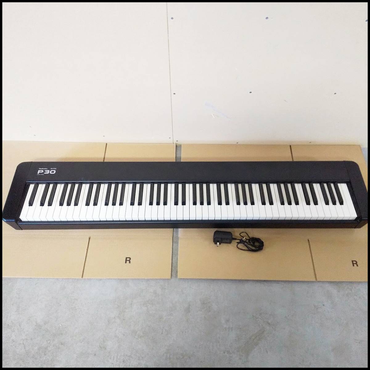 【傷や汚れあり】ピアノ キーボード Technics KN400の落札情報詳細 - ヤフオク落札価格検索 オークフリー