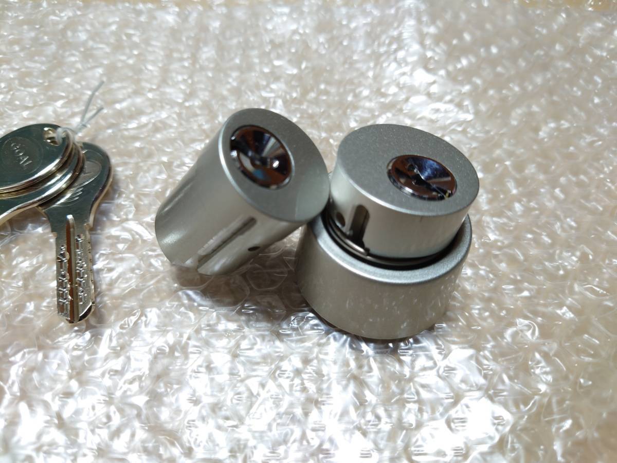 【未使用】【新品】積水ハウス セキスイハイム アパート シャーメゾン Shamaison シリンダー 鍵 V-GW A B 上下2個同一キータイプ キー3本SETの落札情報詳細 - Yahoo ...