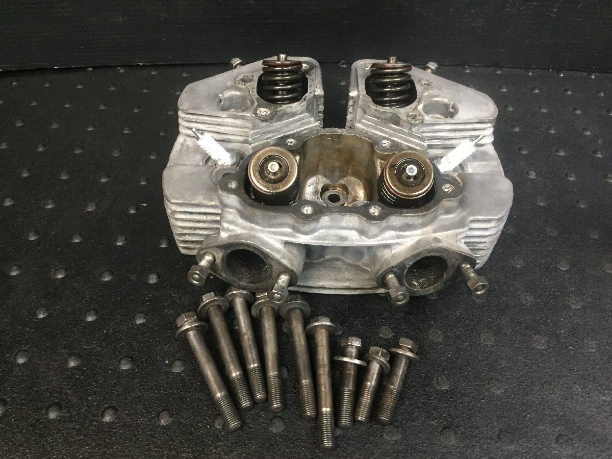 【やや傷や汚れあり】カワサキ W1S 純正 左サイドカバー エンブレム 穴なし♪ (検索 W1F W1SA ダブル 650RS W3 ...