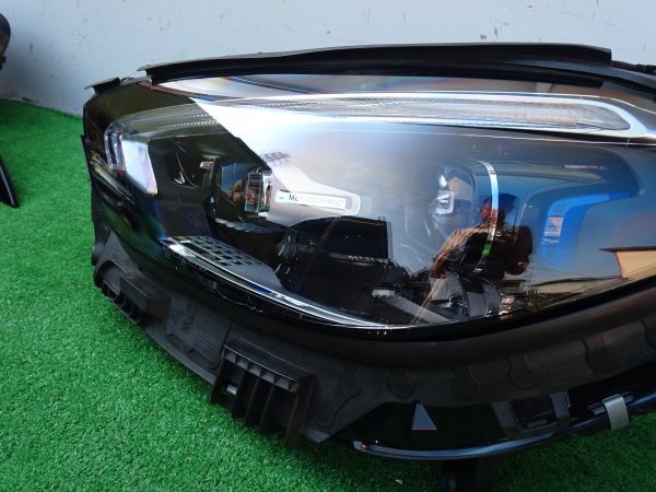 【傷や汚れあり】L1671vc ベンツ純正 Cクラス W206/S206 左 デジタル LED ヘッドライト A2069062903 ...