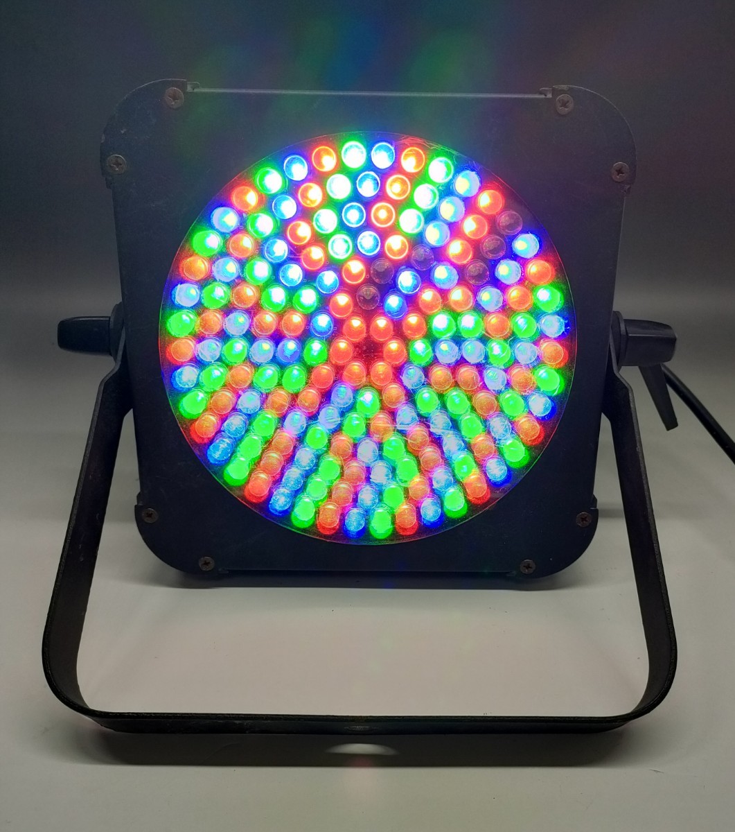 【傷や汚れあり】2.舞台照明 サウンドハウス Playtech EPAR64LED RGBA LEDパーライト 照明演出の落札情報詳細 ...