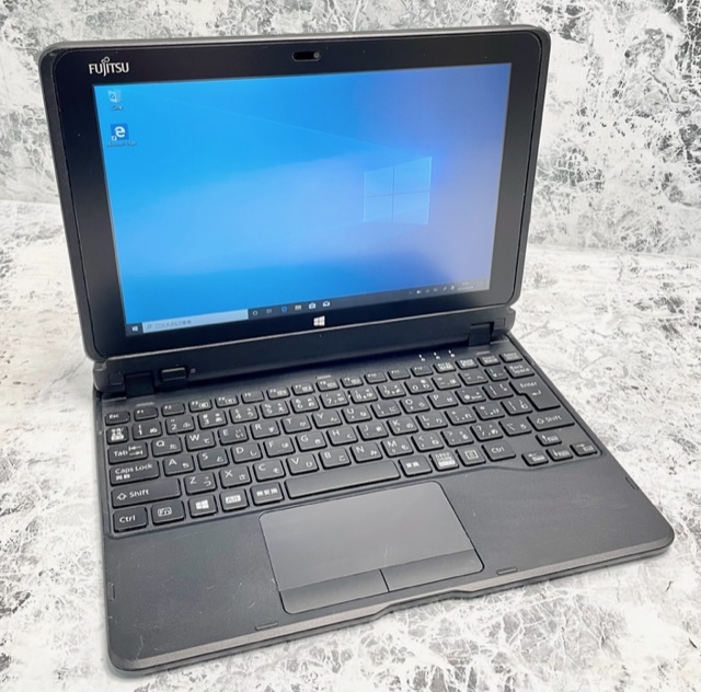 【やや傷や汚れあり】T2281 FUJITSU ARROWS Tab Q506/NB Atom x5-Z8550 1.44GHz 4GB windows10 wi-fi タッチパネル ...