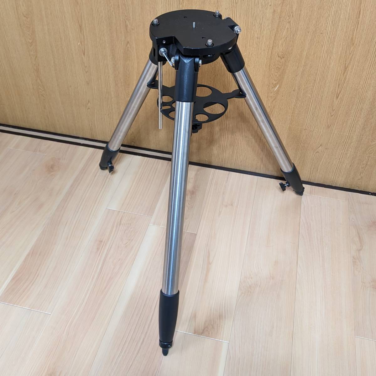 【やや傷や汚れあり】セレストロン Nexstar SE 三脚 4SE 5SE アルミ三脚 ハンドコントローラー Celestron Sky ...