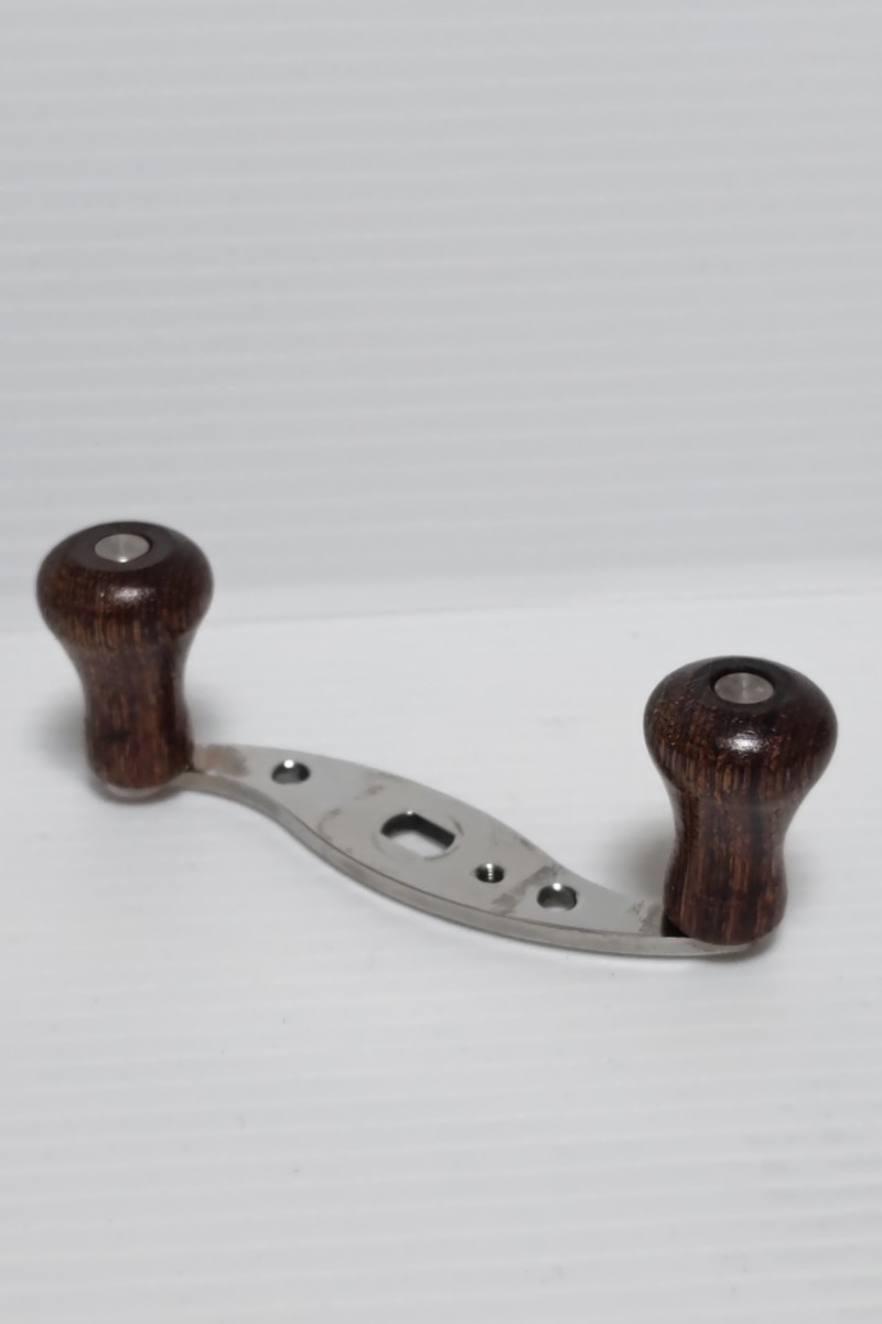 【目立った傷や汚れなし】中古 アブガルシア Ambassadeur タブルハンドル ウッドノブ 70mm ABU Garcia アンバサダー 4500 5000 5500 6000 6500 ...