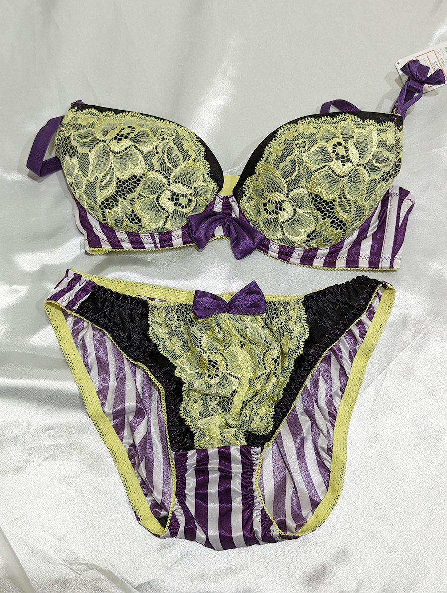 【未使用】aimerfeel 黄色レース 白青ストライプ柄 ブラ＆ショーツ セット サテン下着 エメフィール C65 M エメフィール タンス整理品の落札情報詳細 - Yahoo!オークション ...