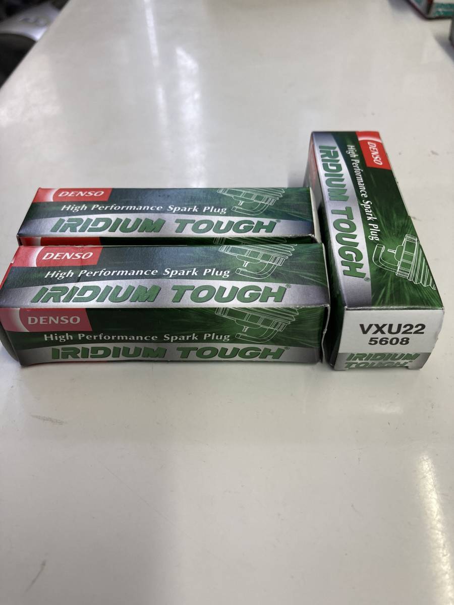 【未使用】DENSO イリジウムプラグ TOUGH 【VXUH22-5611-3】3本セット エブリイ DA64V K6A(DOHC) 【送料 ...