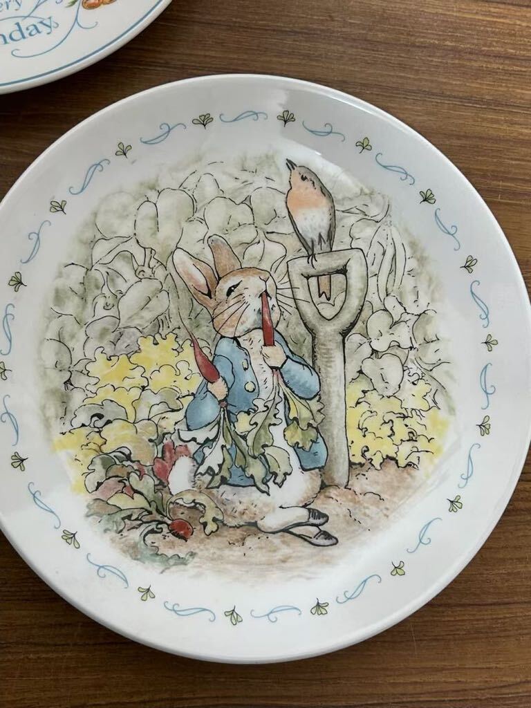 【目立った傷や汚れなし】ピーターラビット WEDGWOOD ウェッジウッド 洋食器 お皿 英国製 3枚セットの落札情報詳細 - Yahoo!オークション落札価格検索 オークフリー