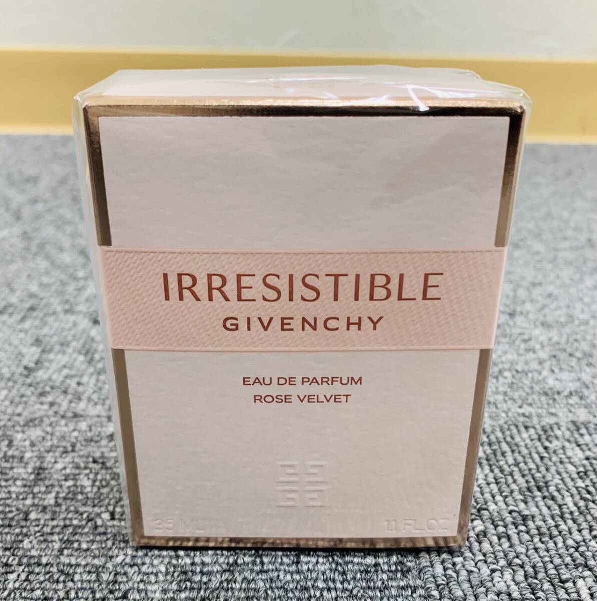 【未使用】【MSO-4861IR】GIVENCHY ジバンシー 香水 IRRESISTIBLE イレジスティブル オーデパルファム ローズベルベット 35ml 未開栓 中古品の落札情報詳細 ...